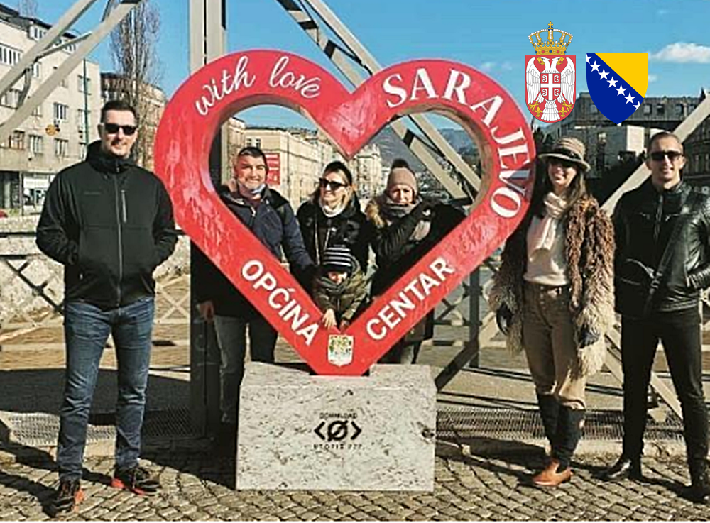 Turisti iz Srbije su odlučili da posete Sarajevo. Odlučili su da javno ...