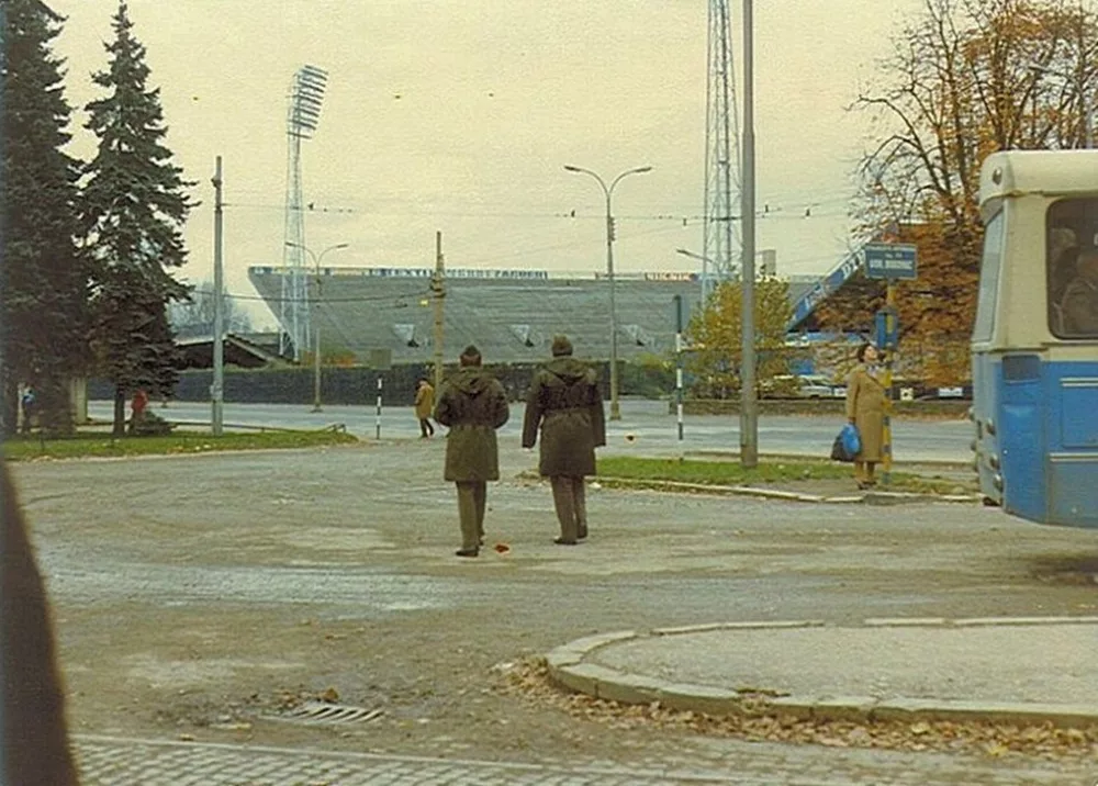 KMT, ZAGREB, 1986. Na raport kod majora, zbog karte Jugoslavije od ...